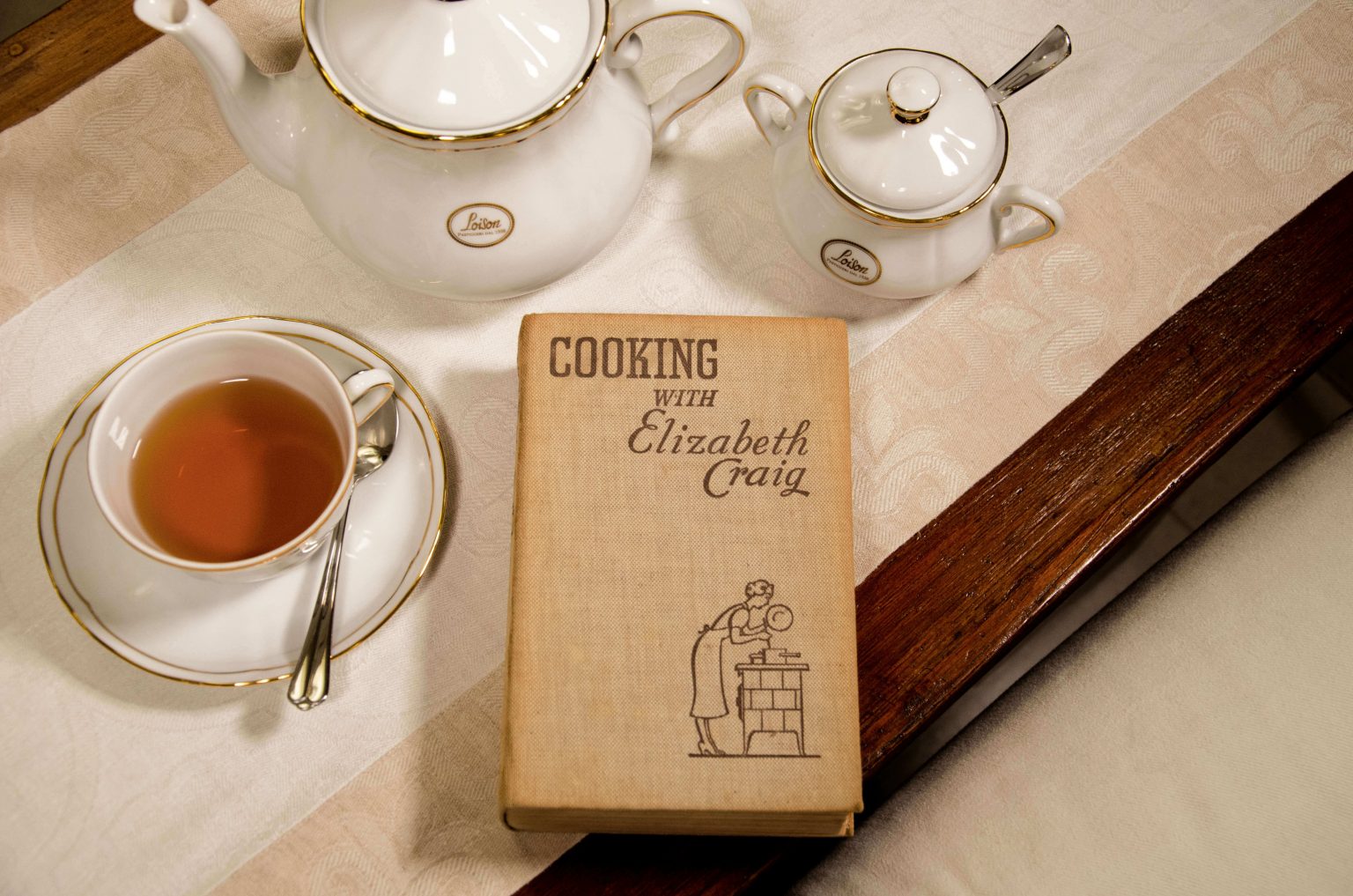 Elizabeth Craig: A woman, her books and her recipes - Loison Museum